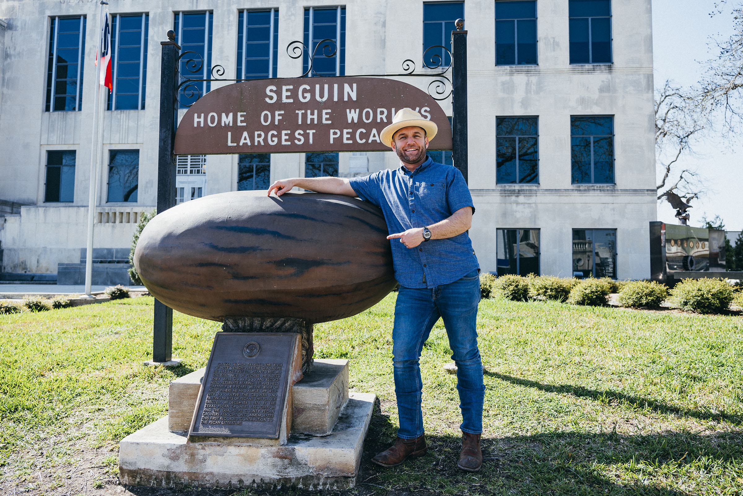 Largest pecan in the world in Seguin | Seguin Business